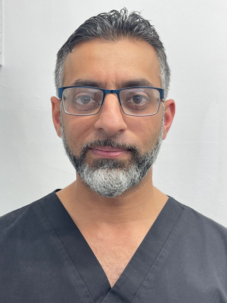 Dr Zain Ikram - Omnia Dental Care